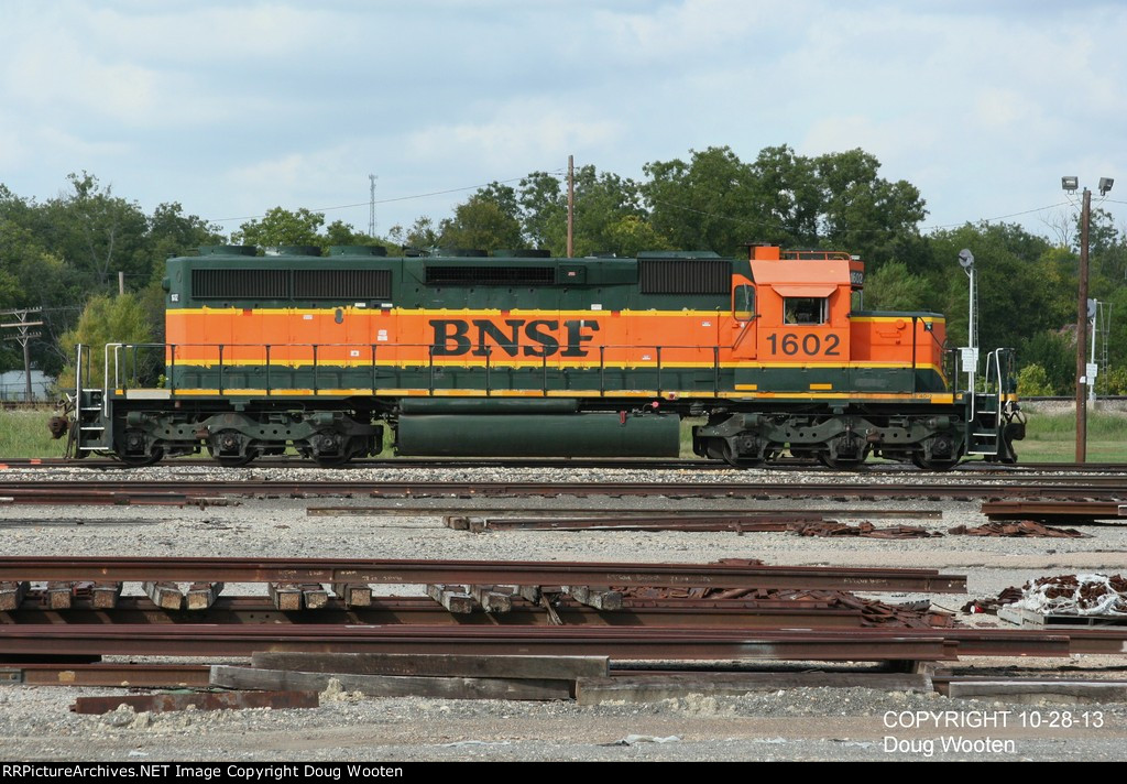 BNSF 1602